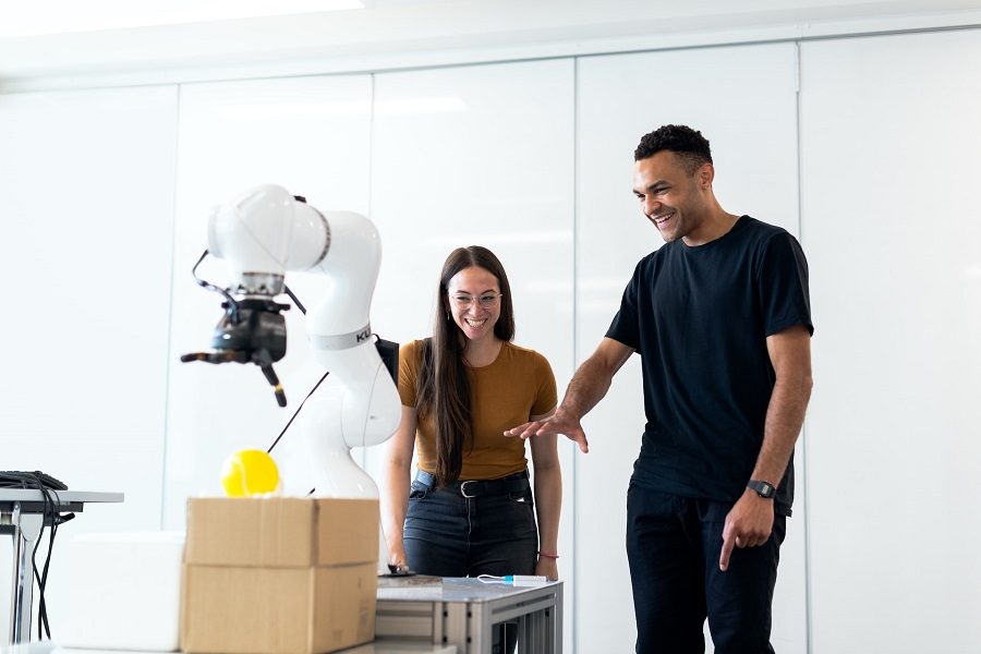 L’importance de se former à la robotique industrielle